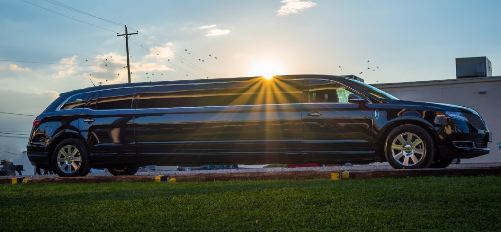 Luxury Stretch Limousine For Hire Houston | Sam's Limousine ...