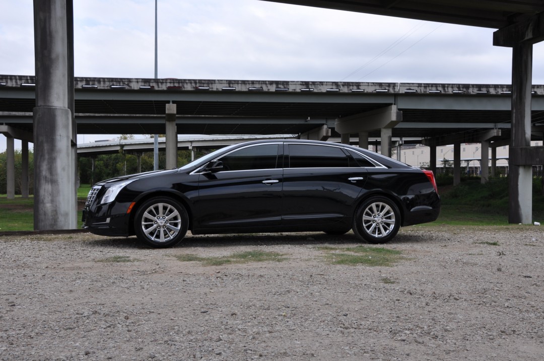 Luxury Sedan Rental Up To 4 PAX in Houston | Sam's Limousine ...